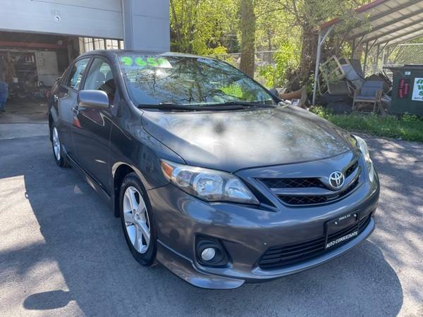 2011 toyota corolla s store